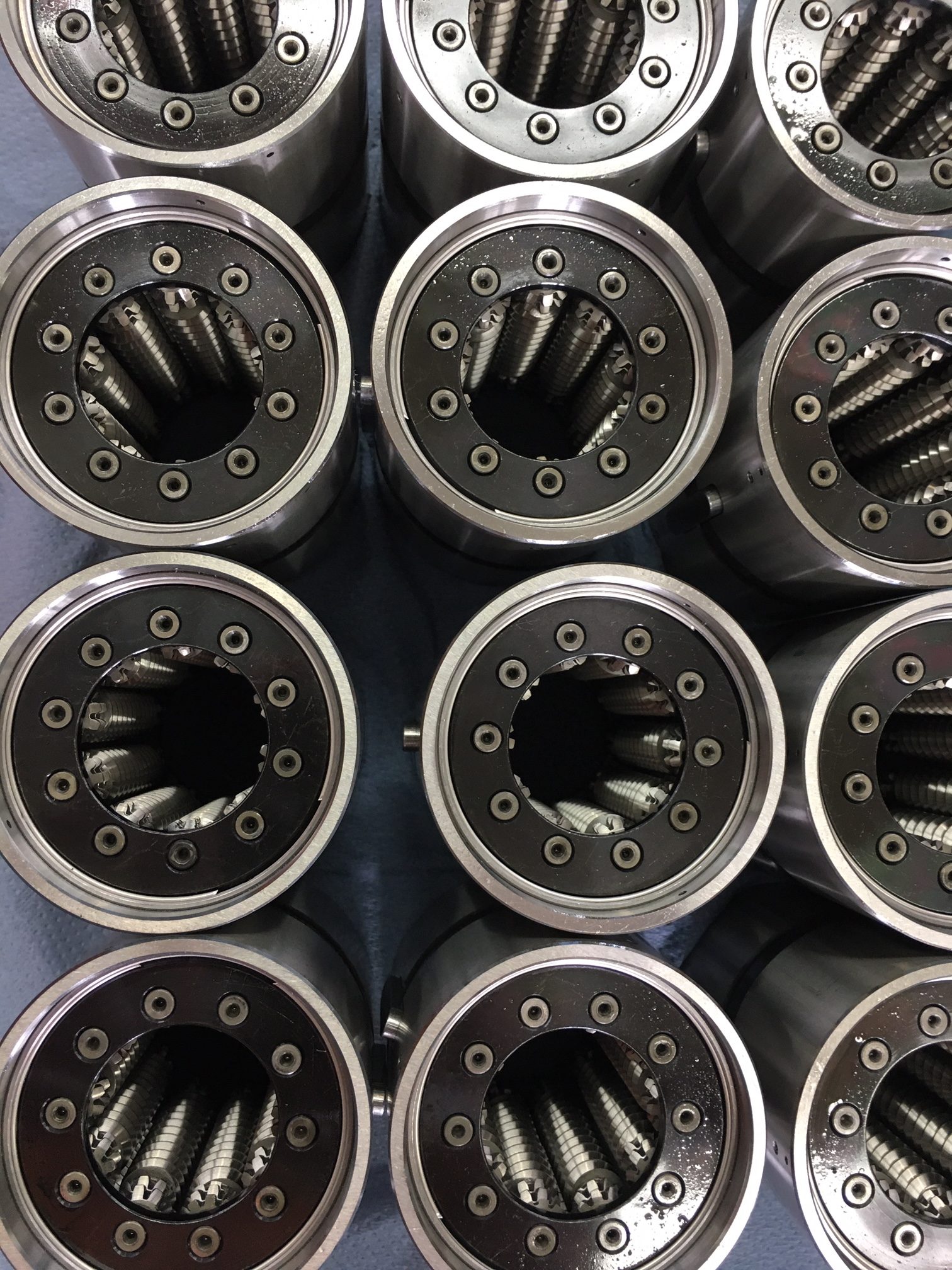 QUALITY | Rollvis SA